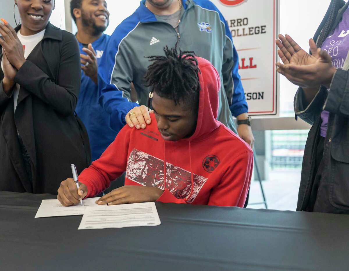 SIGNING DAY: Football programs lead large New Caney ISD signing class
