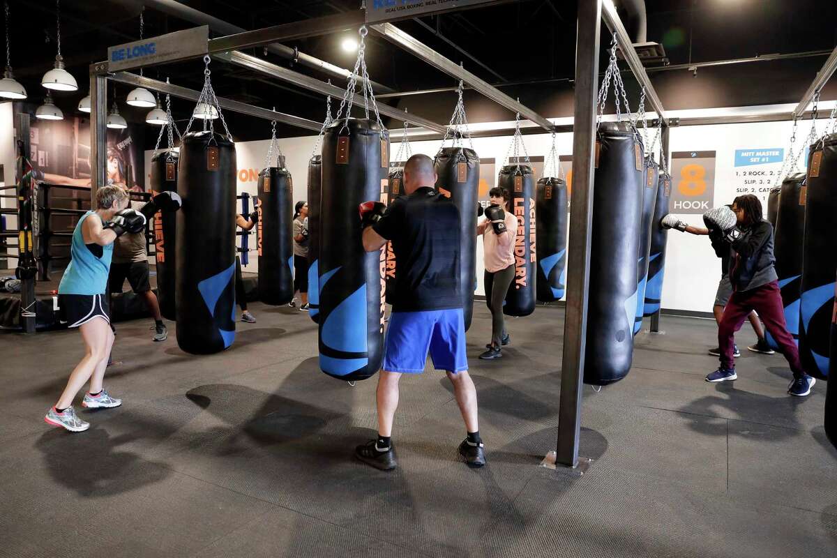 Why a Houston lawyer traded in his suit and tie for boxing gloves — and ...