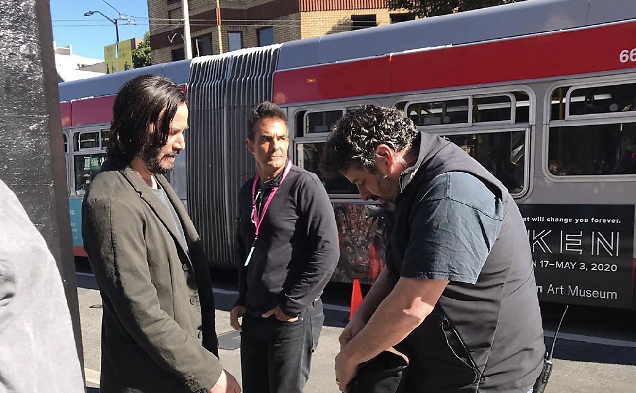 Video of 'Matrix 4' stunt doubles leaping from SF skyscraper isn’t for ...