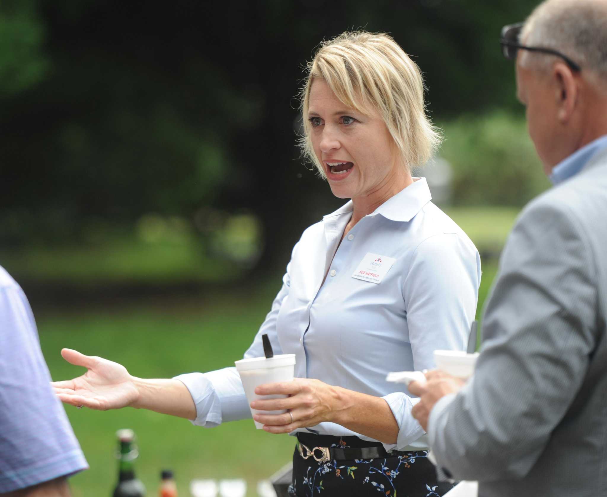 Susan Hatfield's Instagram, Twitter & Facebook on IDCrawl