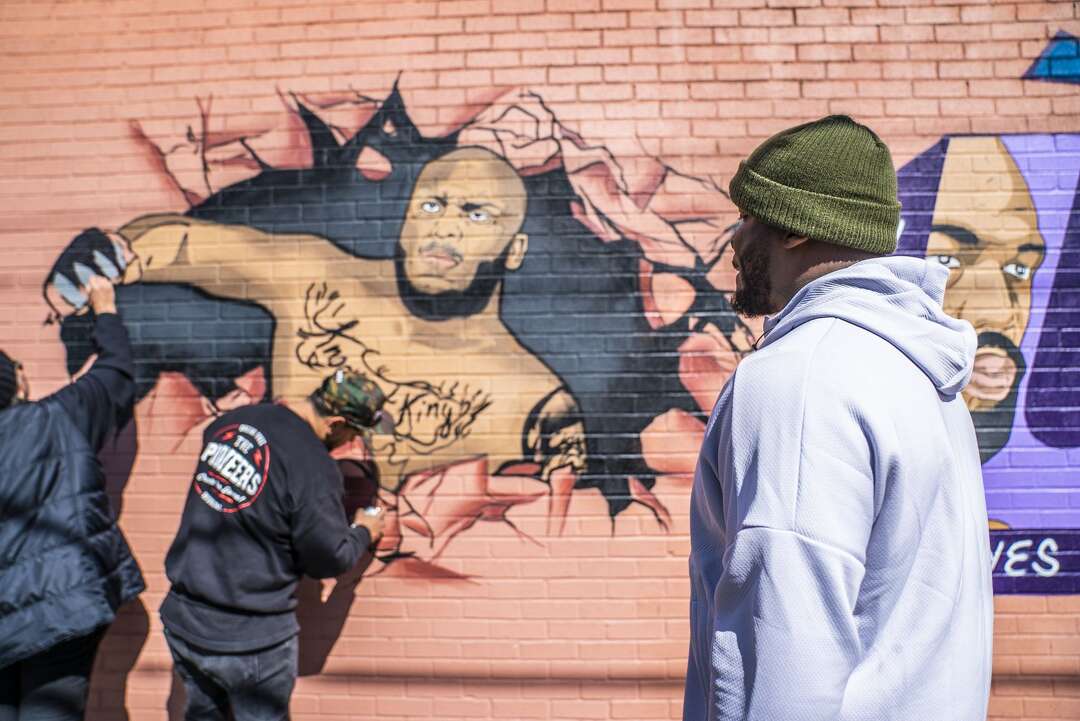 UFC's Derrick Lewis gets his own Houston mural