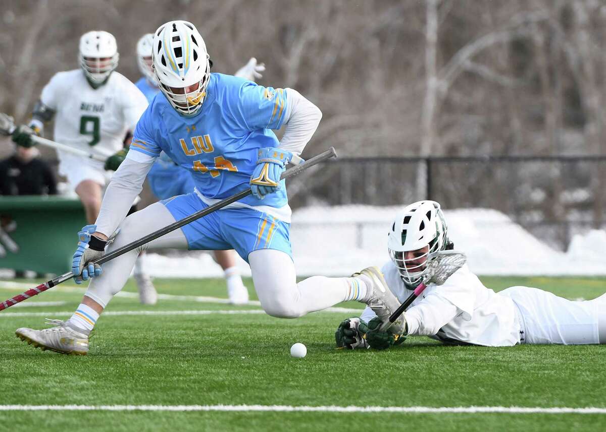 Siena lacrosse holds off Long Island in opener