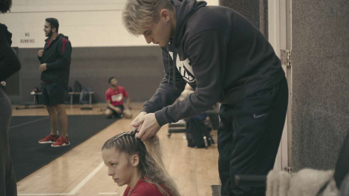 Houston's Lexi Brumback flies high in Netflix documentary series 'Cheer'