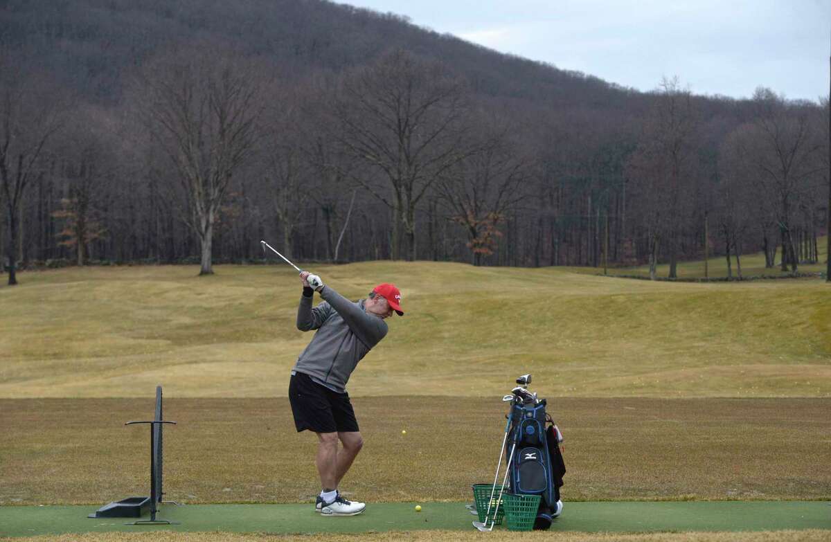 Bad weather, declining revenue handicap Danbury golf course