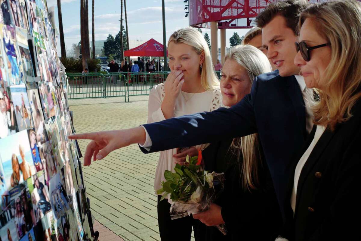 Memorial held for John Altobelli and family killed in Bryant crash