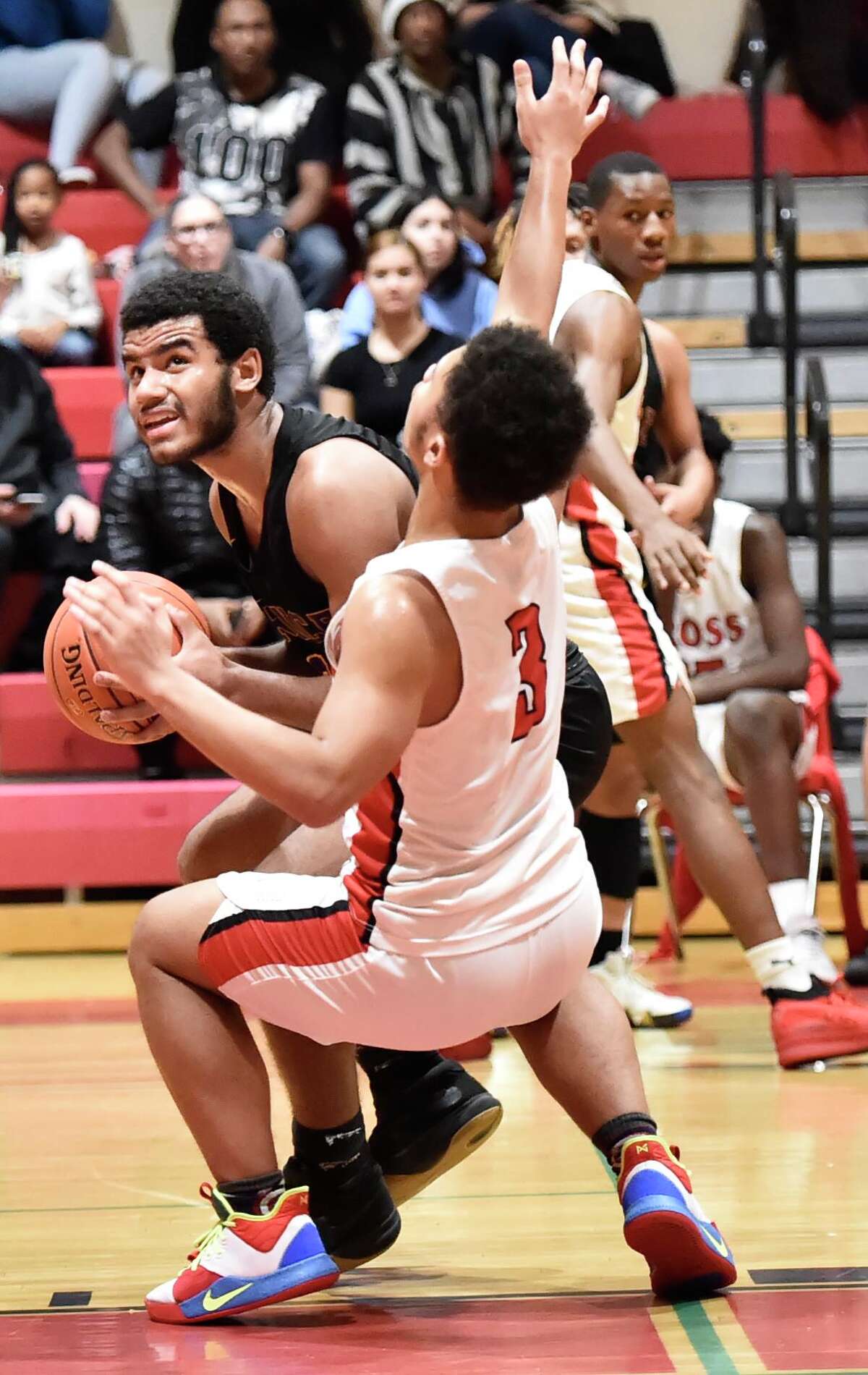 Unbeaten Prince Tech holds off Wilbur Cross