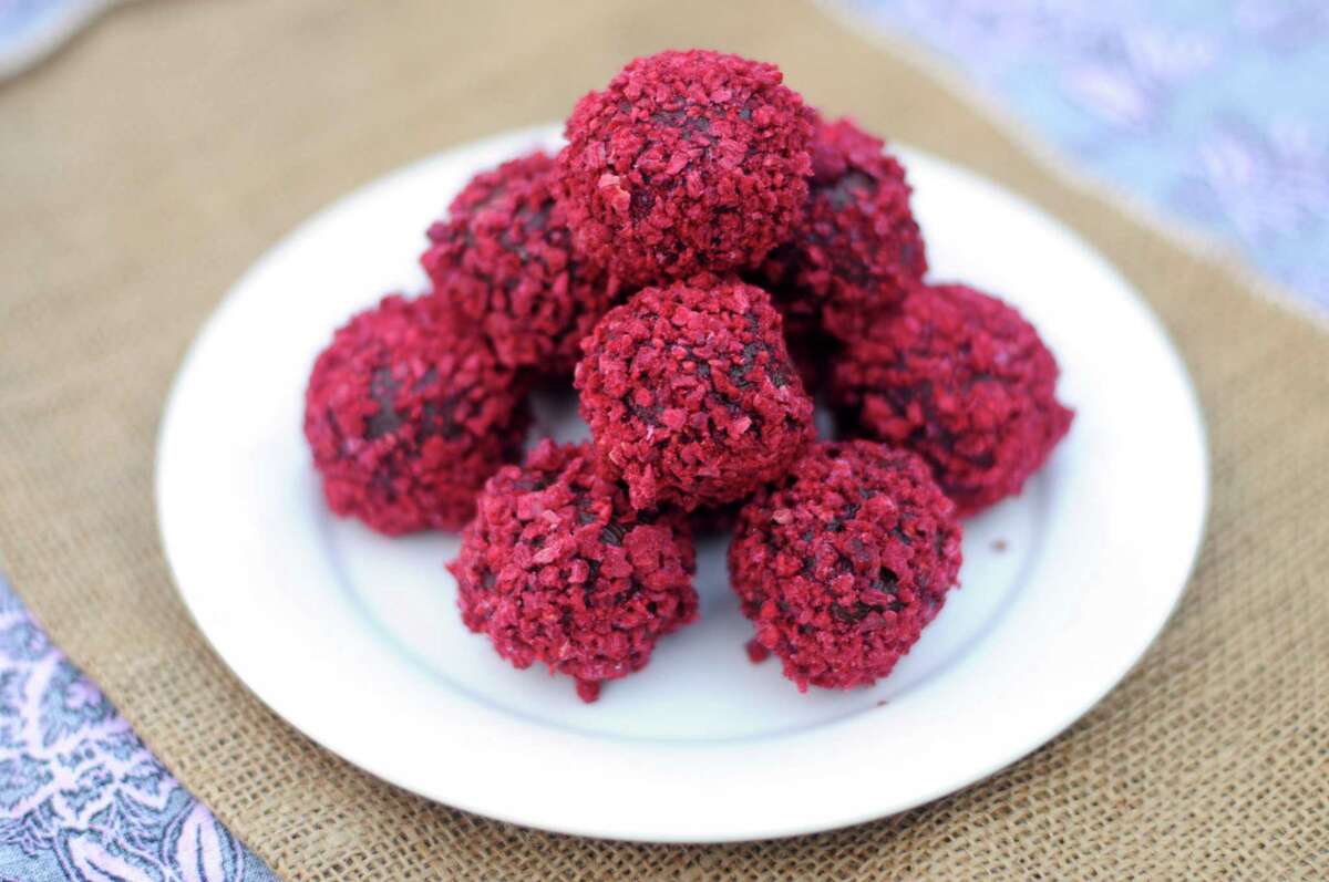 Recipe: Chocolate Raspberry Truffles
