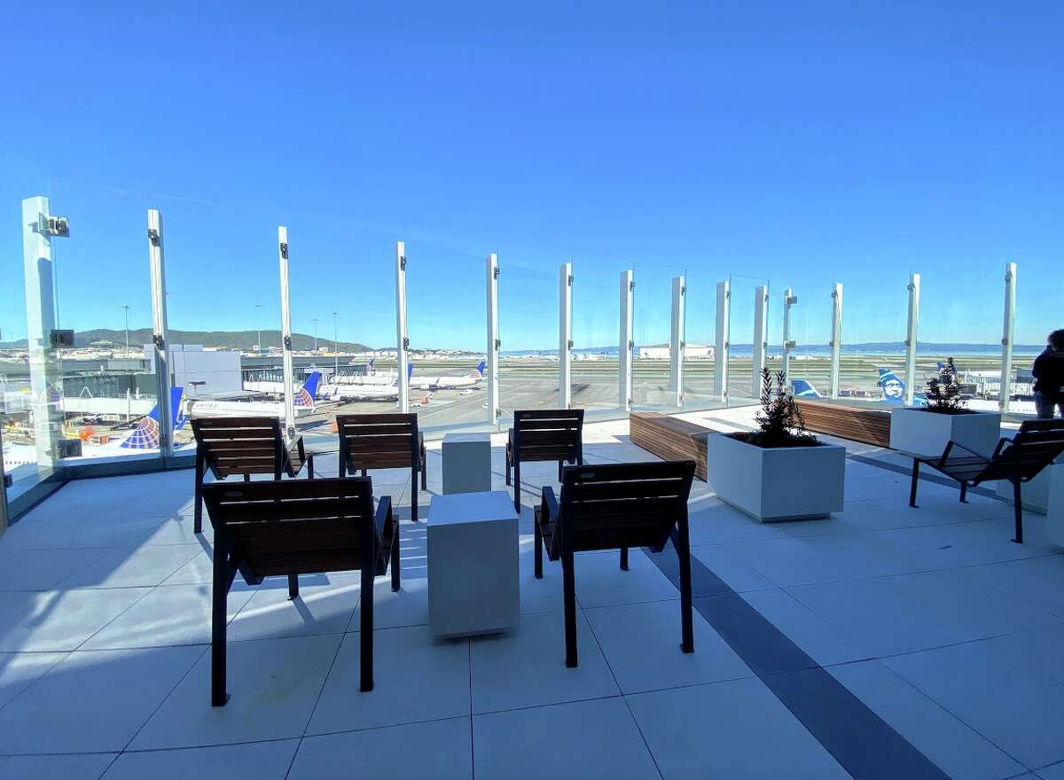 First look at SFO's spectacular new outdoor observation deck - PHOTOS