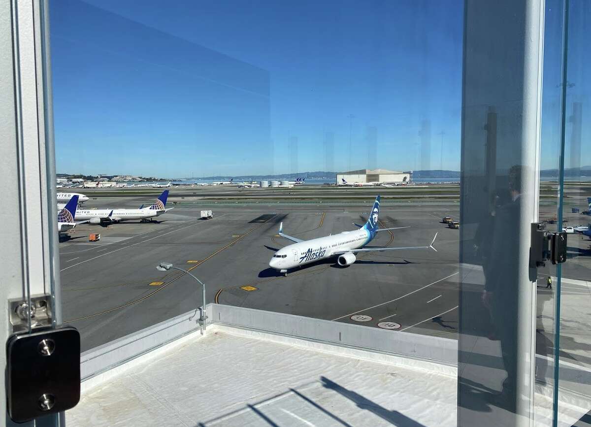 First look at SFO's spectacular new outdoor observation deck - PHOTOS