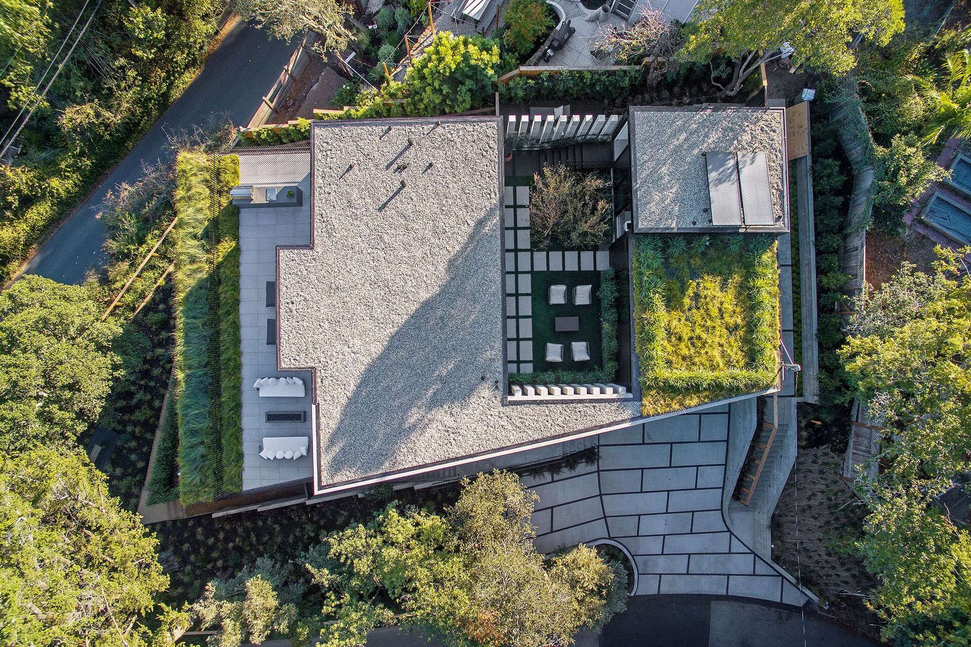 'They control every aspect of building': Famous SF architect builds $7M ...