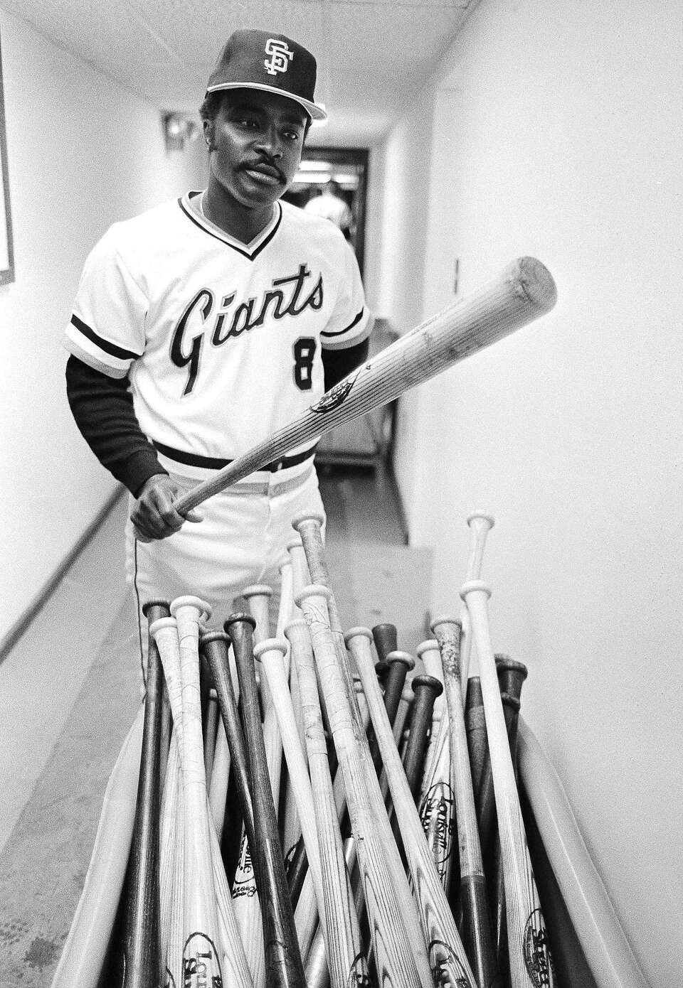 Hall of Famer Joe Morgan, one of Oakland’s greatest players, dies at 77