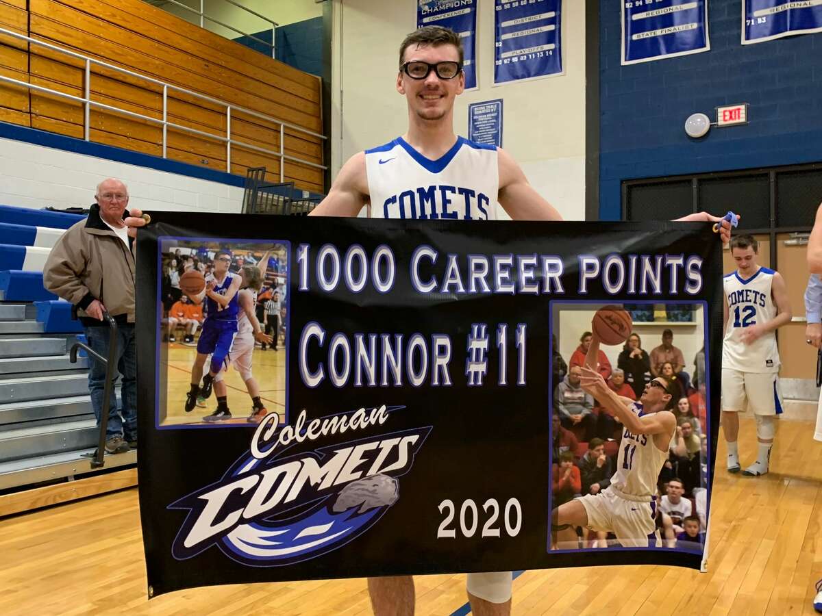 A magical night: Coleman's Arnold makes history with 1,000th career point