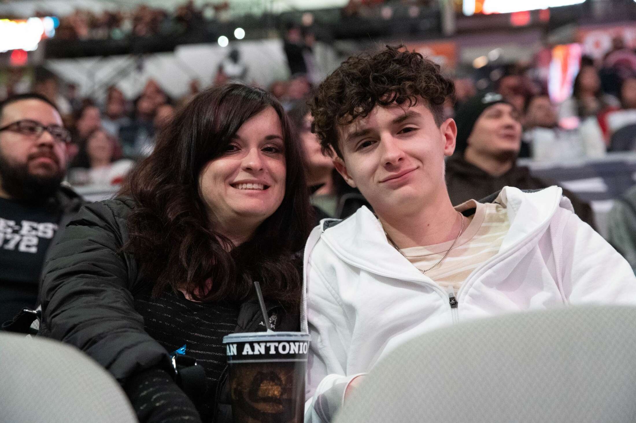 Becky G's acoustic cover of Selena's 'Dreaming of You' had fans at the ...