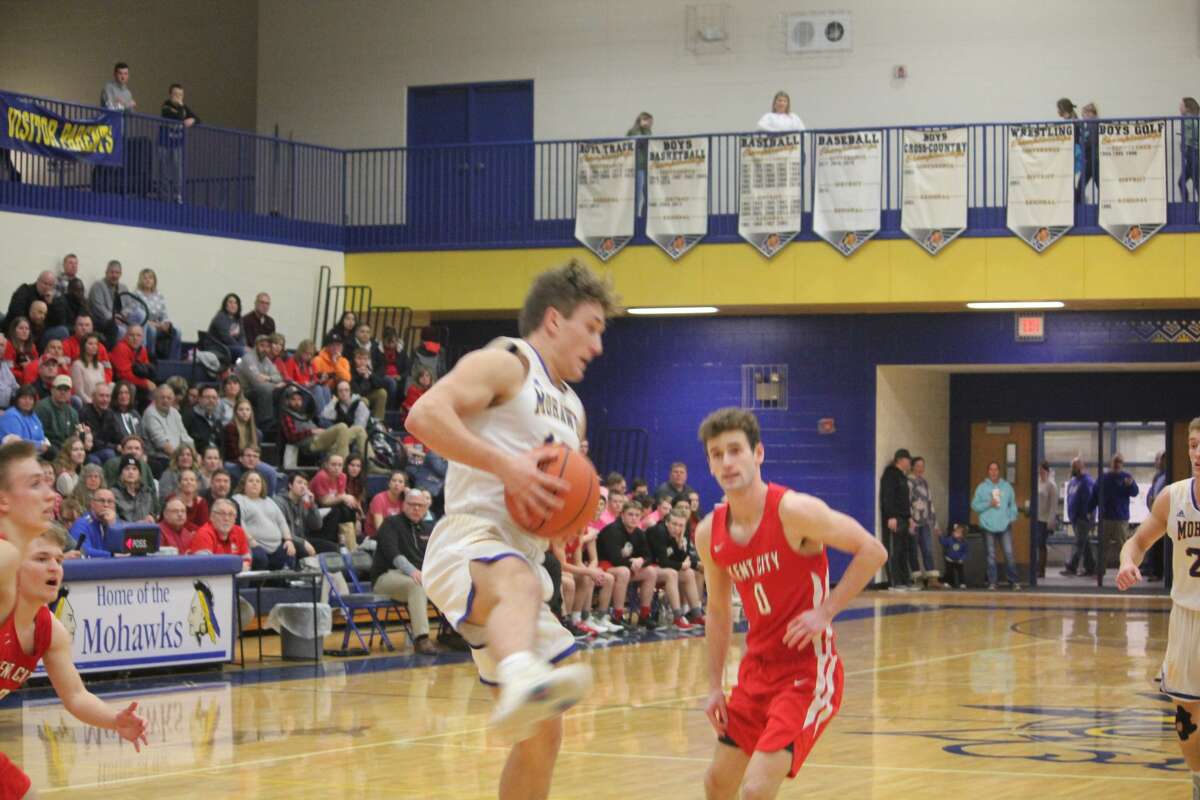 Morley Stanwood boys back in first place