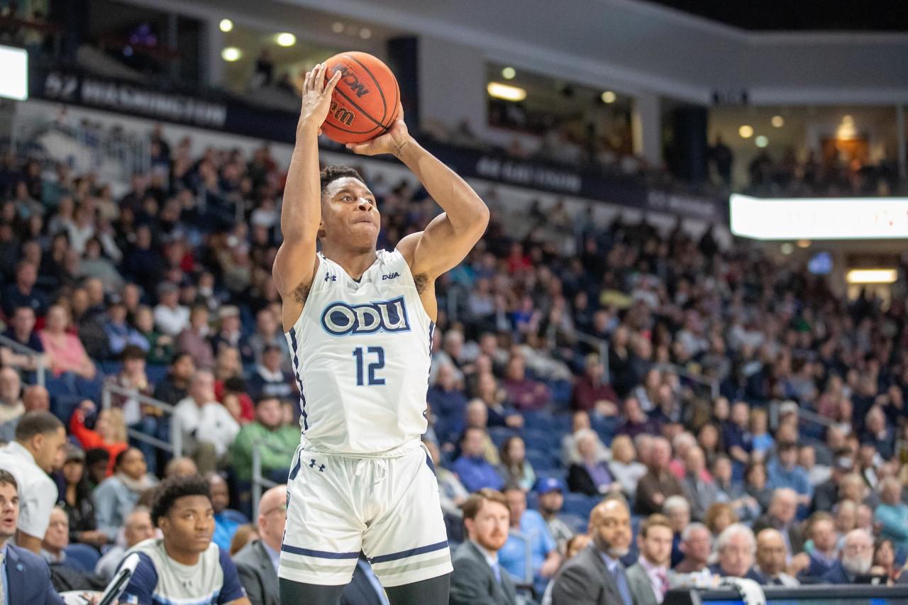 Jaylin Hunter going through predictable ups and downs as a freshman at ...