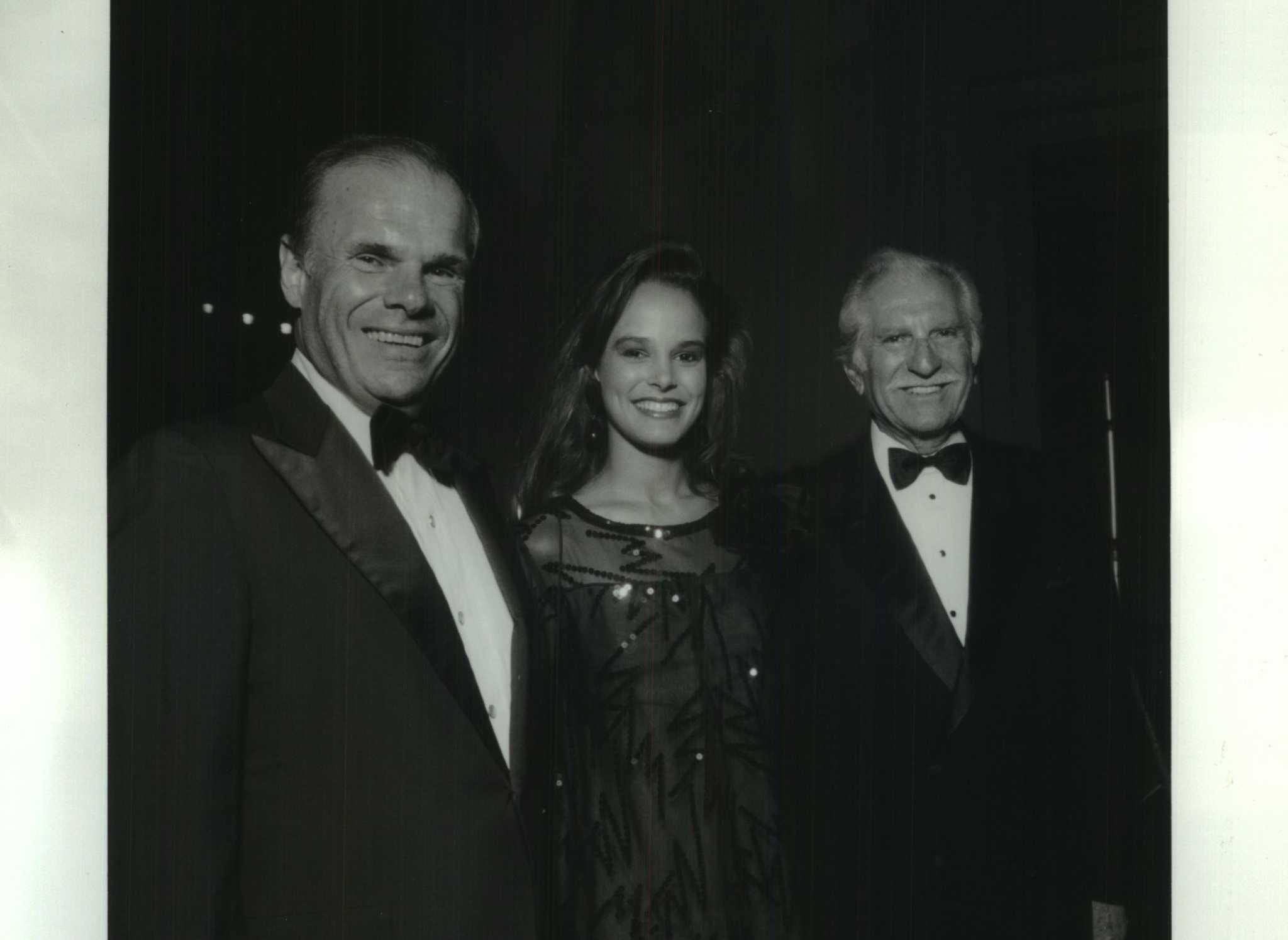 K. Robert Brink, former Hearst Magazines executive, dies at 86