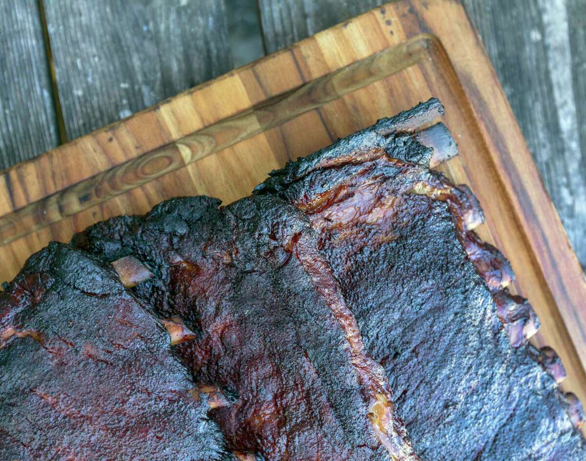 Chuck’s Food Shack: What’s better: smoking pork ribs wrapped in butcher ...