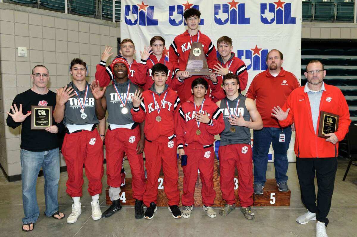 Katy ISD thrives at wrestling regional