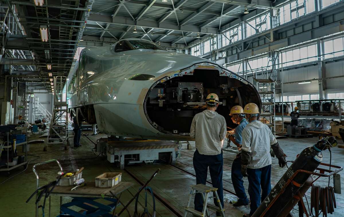 First look: Houston to North Texas high-speed train reveals 'first ...