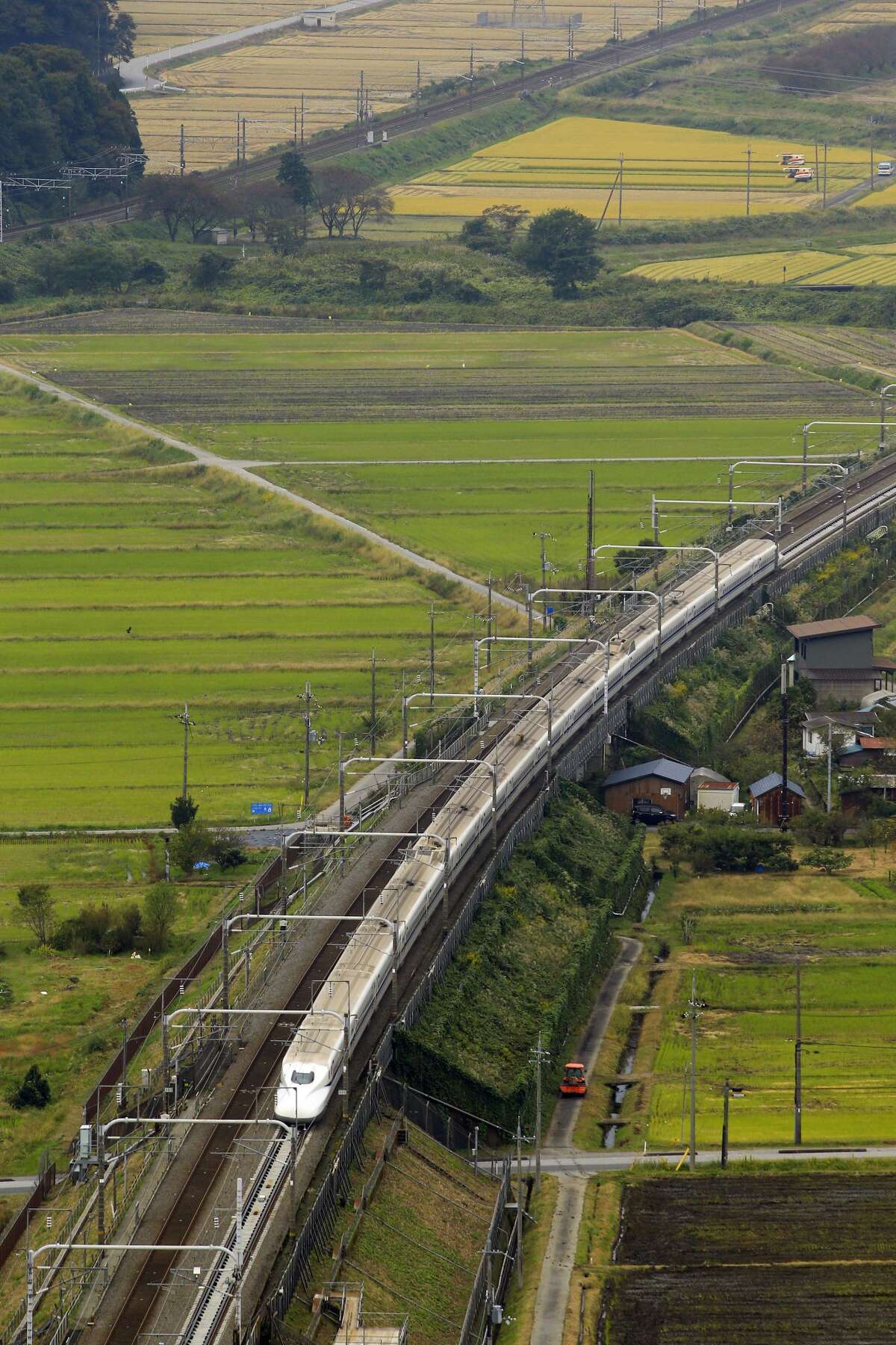 First look: Houston to North Texas high-speed train reveals 'first ...