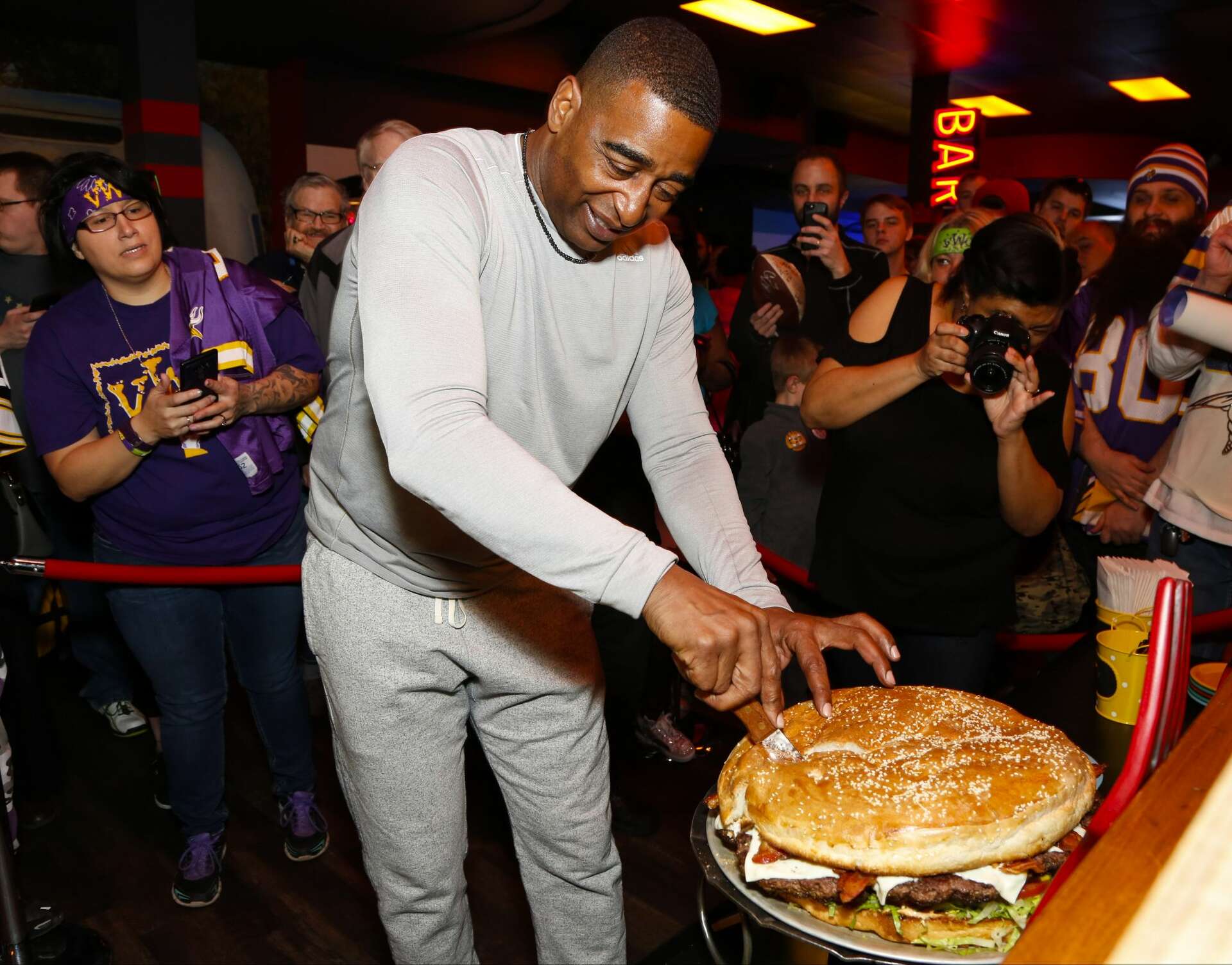 Giant eats: 9 of Seattle's craziest, belt-loosening food challenges