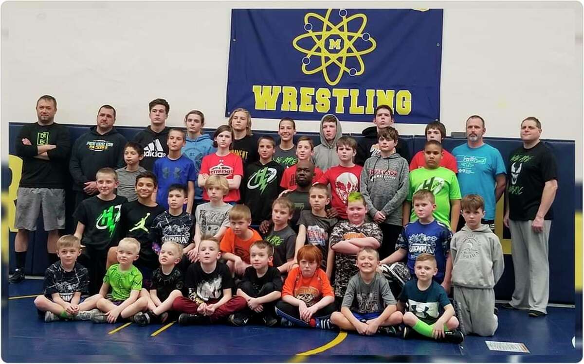 Midland Havoc having great wrestling season, sends 35 qualifiers to state