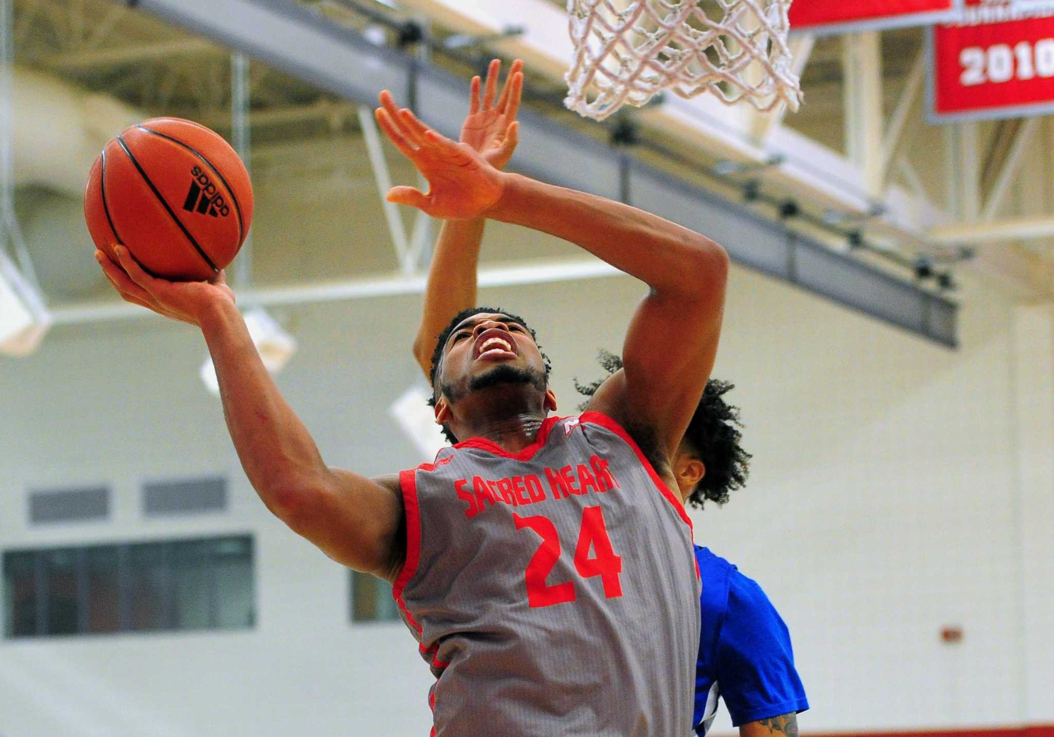 Sacred Heart star E.J. Anosike is transferring to Tennessee - New Haven ...