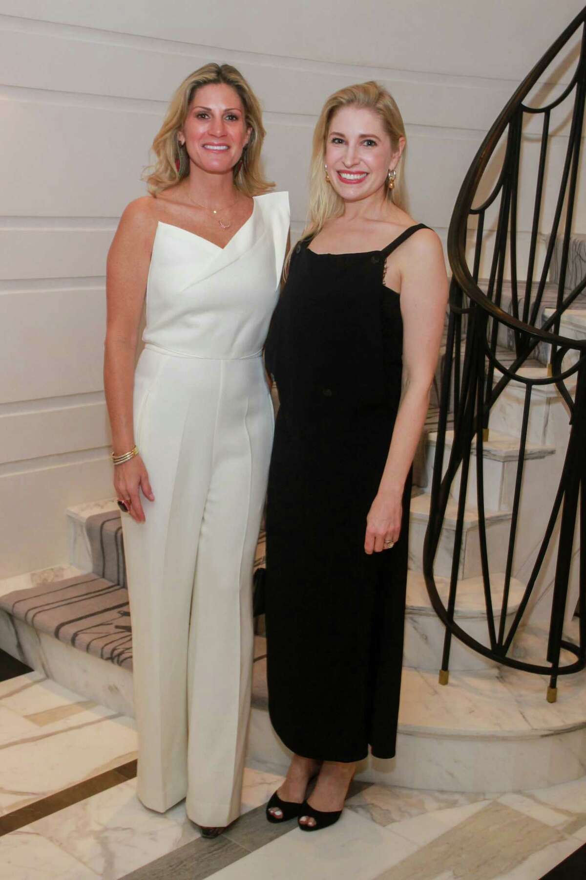 'Best Dressed' Hall of Fame honoree Greggory Burk hosts 'girls night in ...