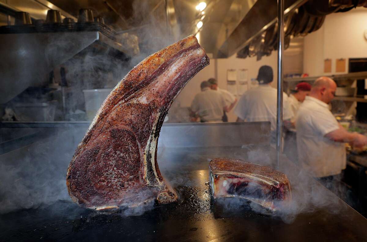 Perry Lang’s in Yountville is a clubby meat palace with a throwback vibe