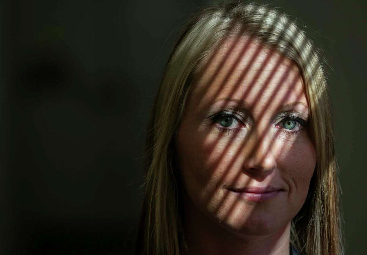 When the opioid crisis hits home, a Houston program knocks on the door