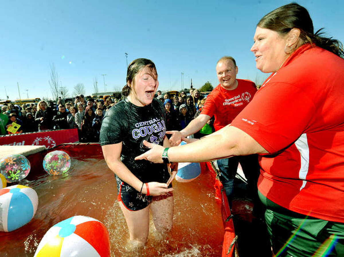 PHOTOS: An eSpecially good cause