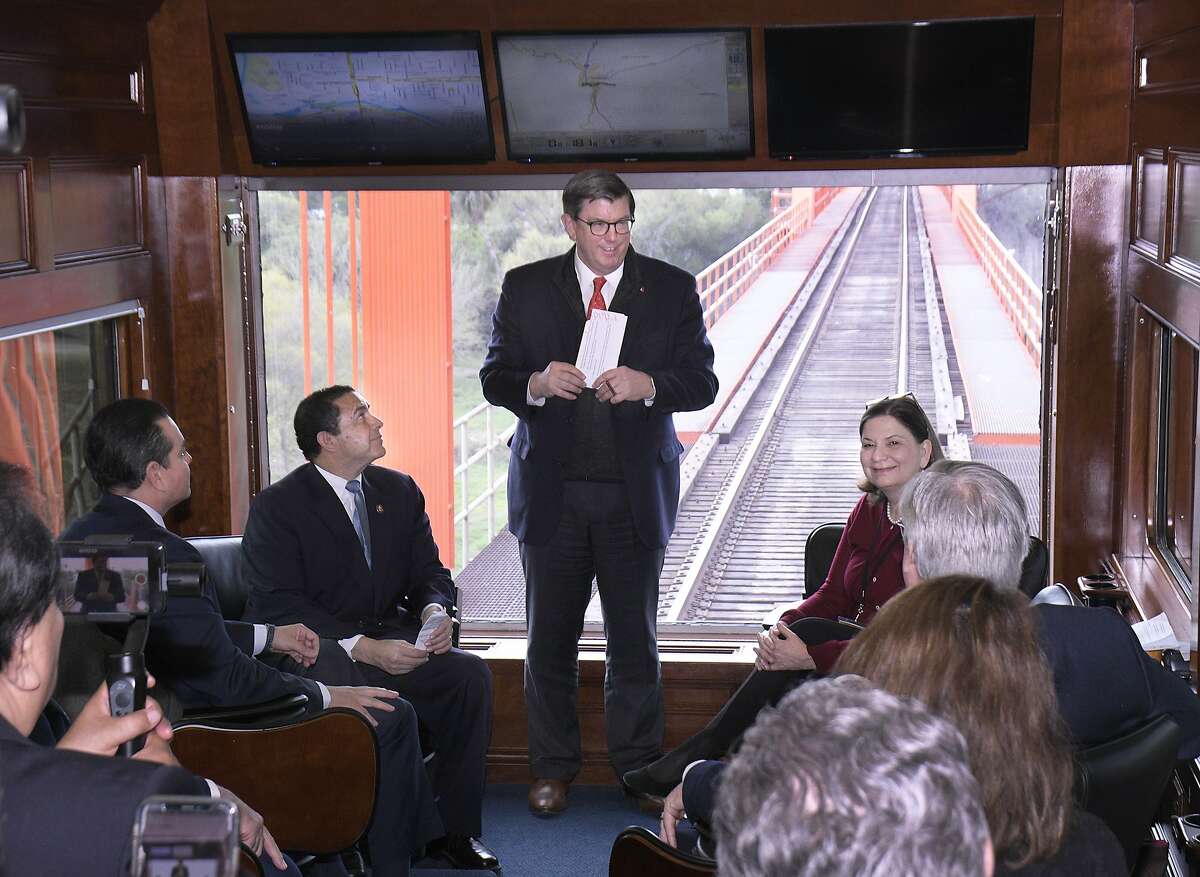 Cuellar discusses USMCA with Mexican counterparts on its first day
