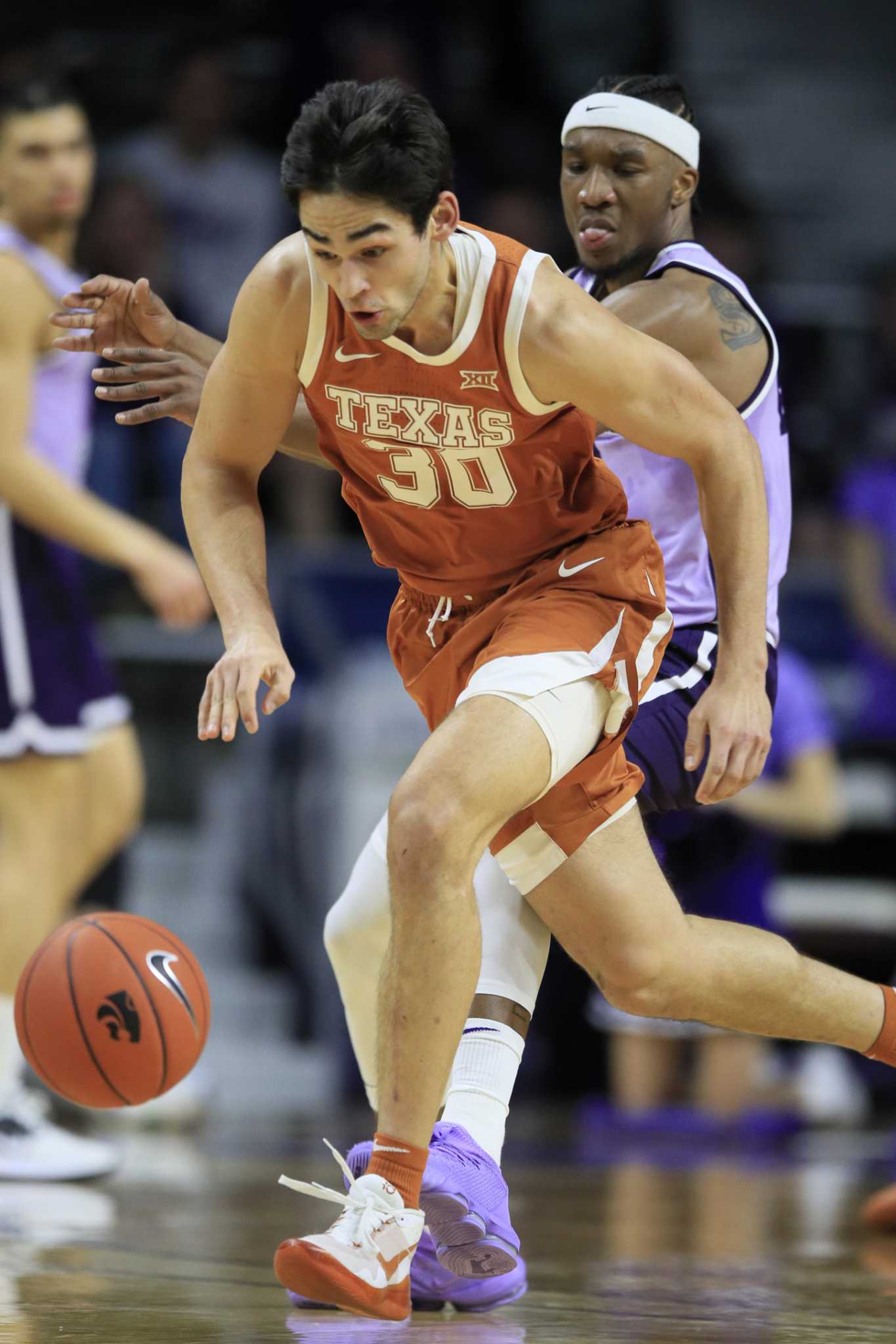 Texas F Brock Cunningham dealing with ankle injury ahead of Big 12 ...
