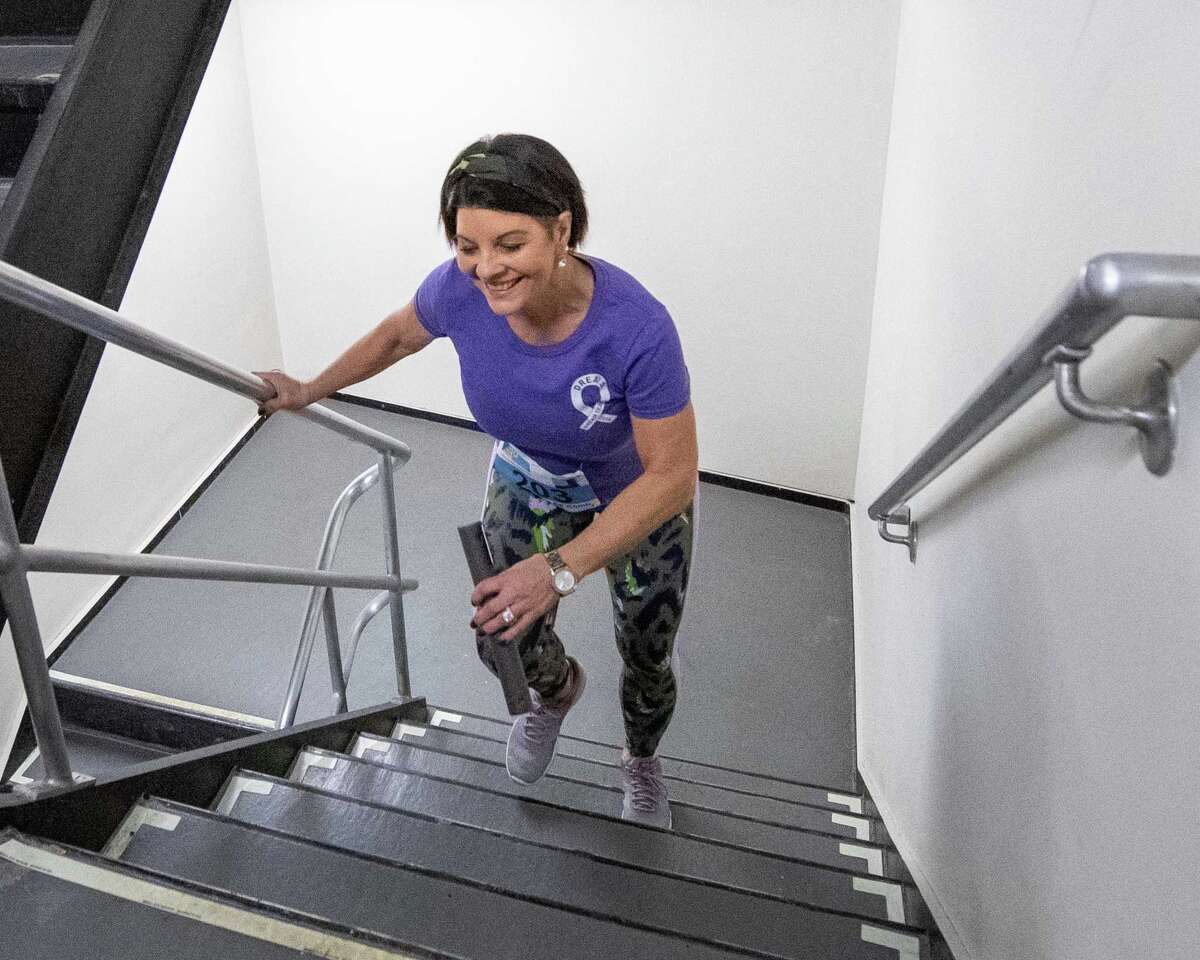 Photos: Stair climbing at Corning Tower