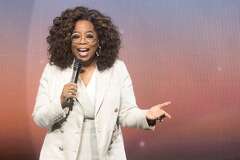 Oprah Winfrey buys another 870 acres of land in Hawaii