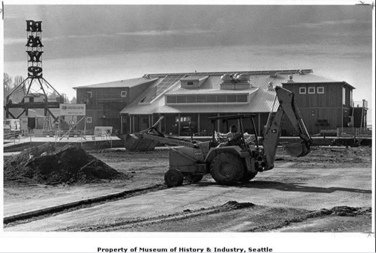 Then and now: 16 historic Seattle restaurants still open today