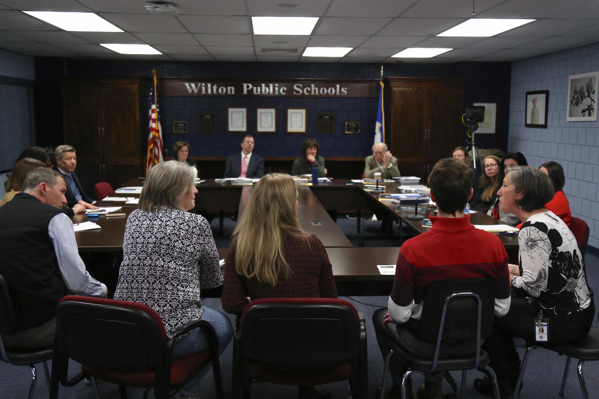 Wilton middle school looks at reorganizing the school day