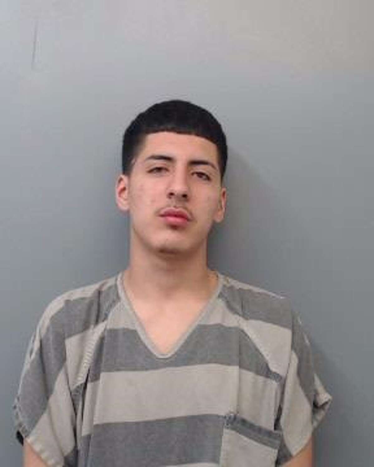 Laredo teen allegedly stole computers from family business