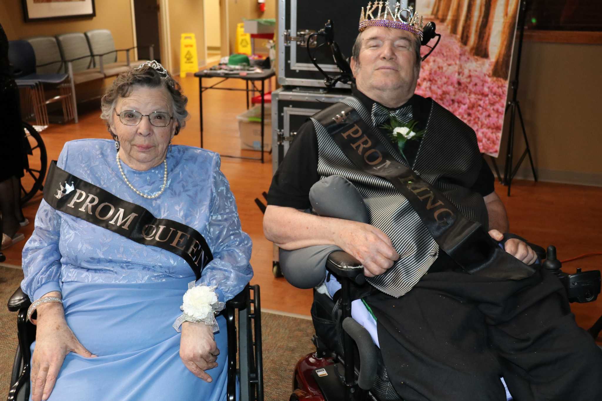 Dressed to impress: Nursing center hosts prom