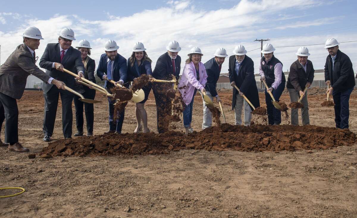 City breaks ground for new animal shelter