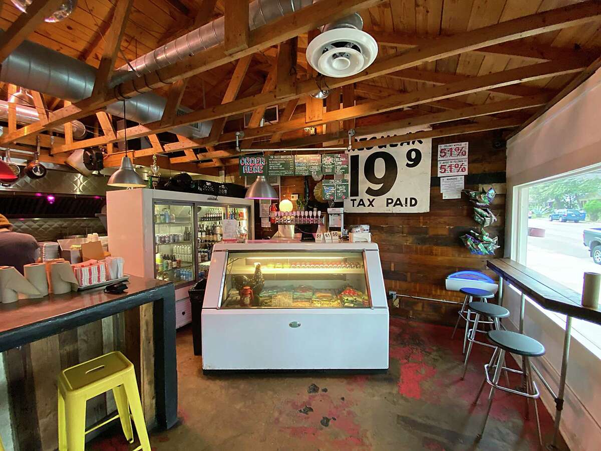 Review: Cullum’s Attagirl a chicken dive with the heart of a craft ...