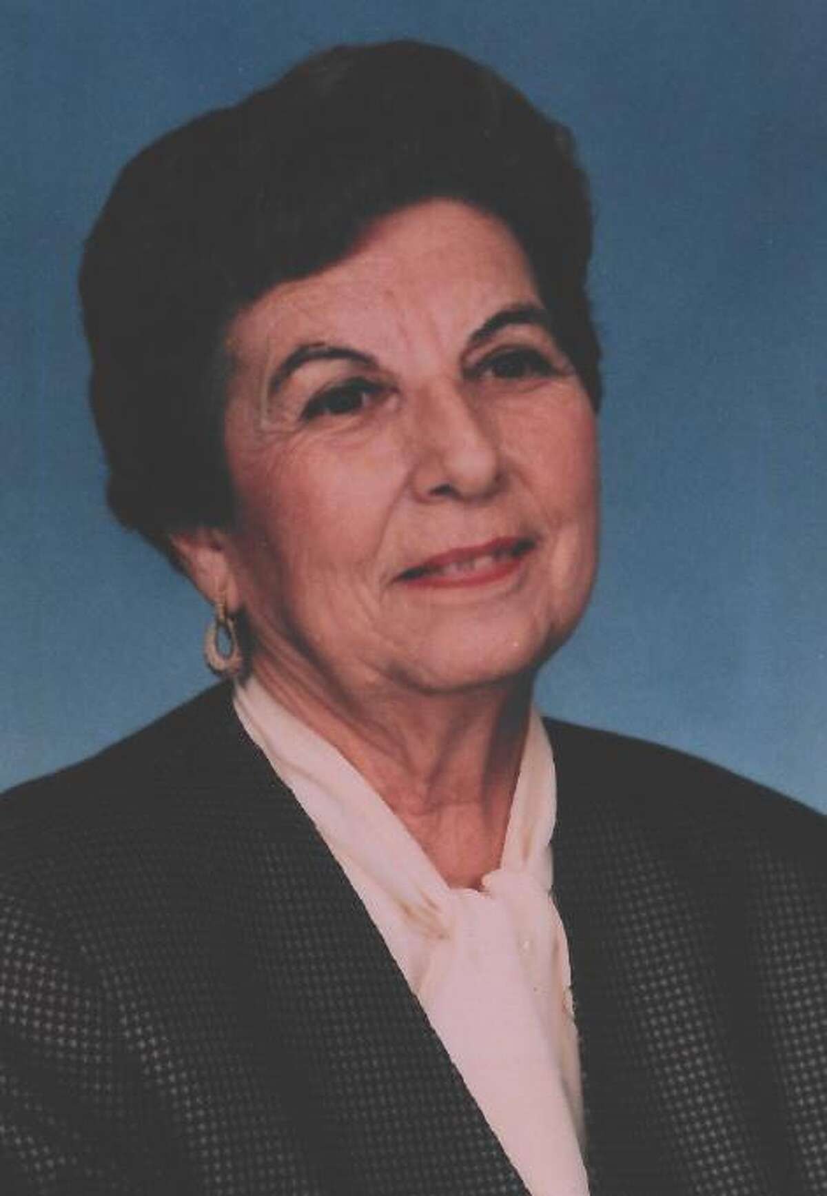 EVANGELINA “NINA” PEÑA