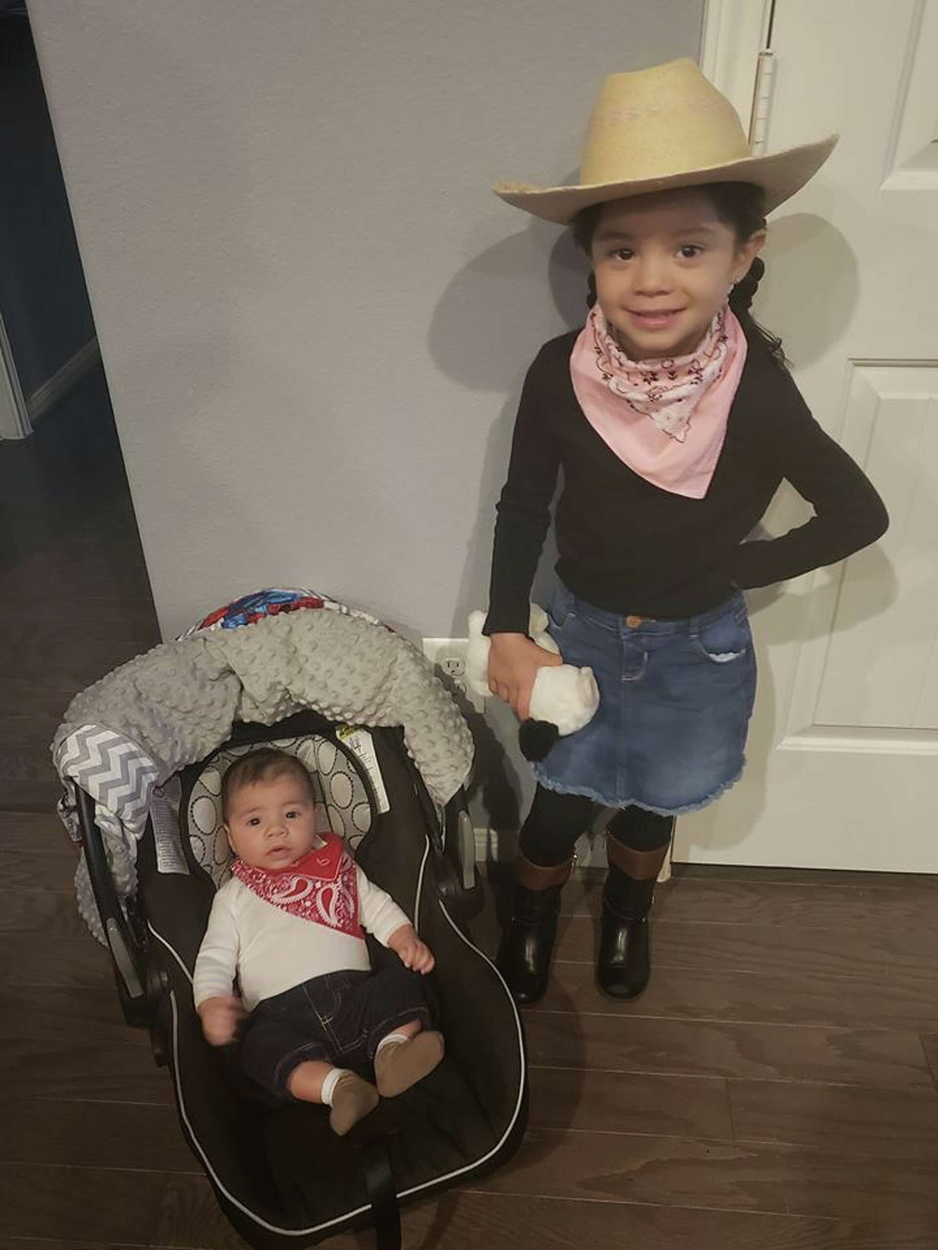 2023 Houston Rodeo Go Texan Day: Houstonians dress up as cowboys