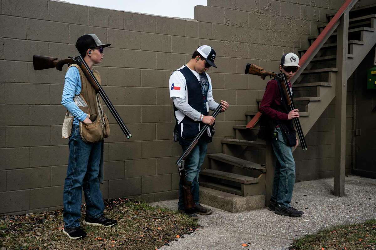 ‘Oh, I hit that:’ Kids take aim at Houston Rodeo shooting competition