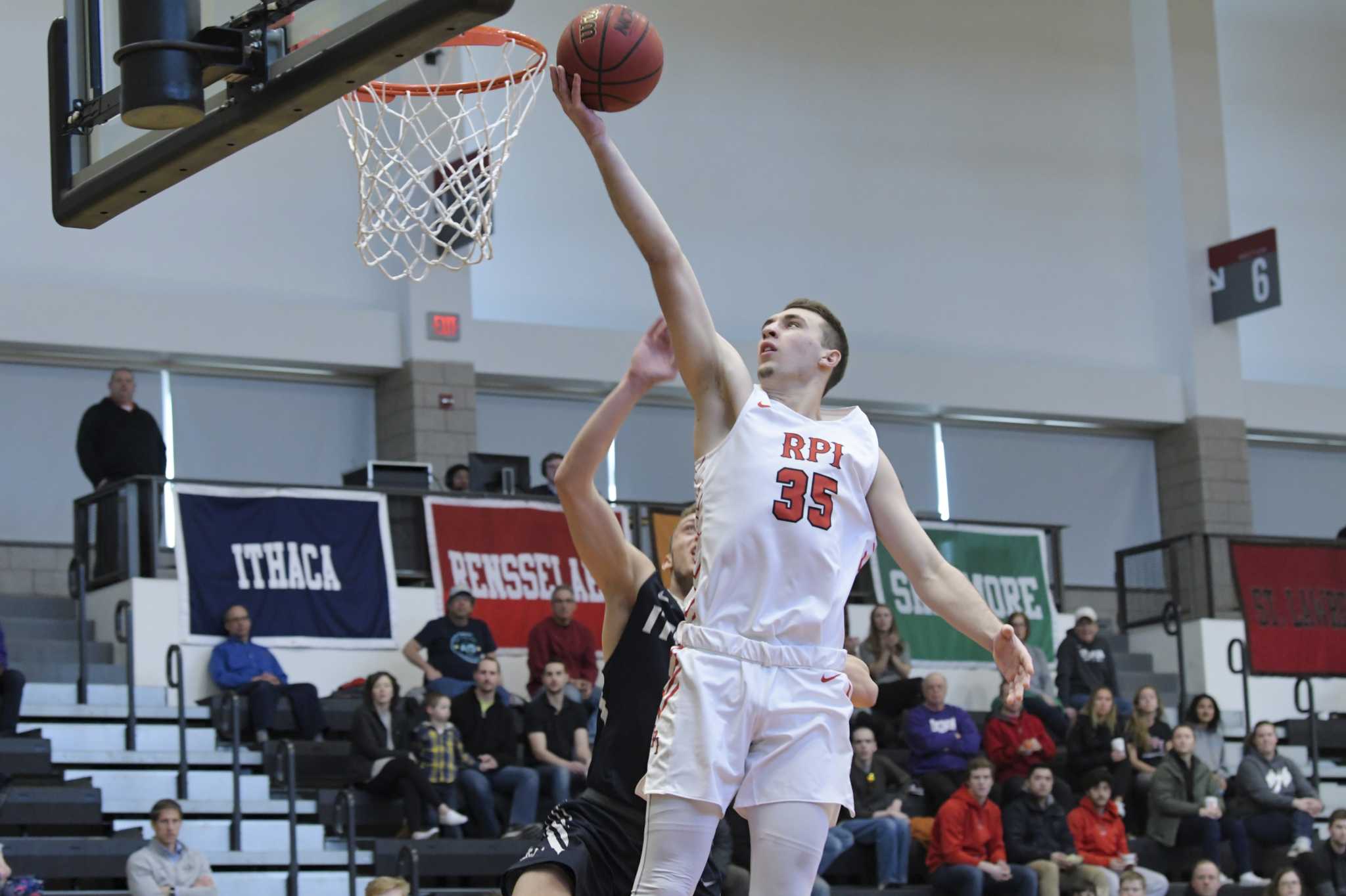 RPI men's basketball advances to second round of NCAA Tournament
