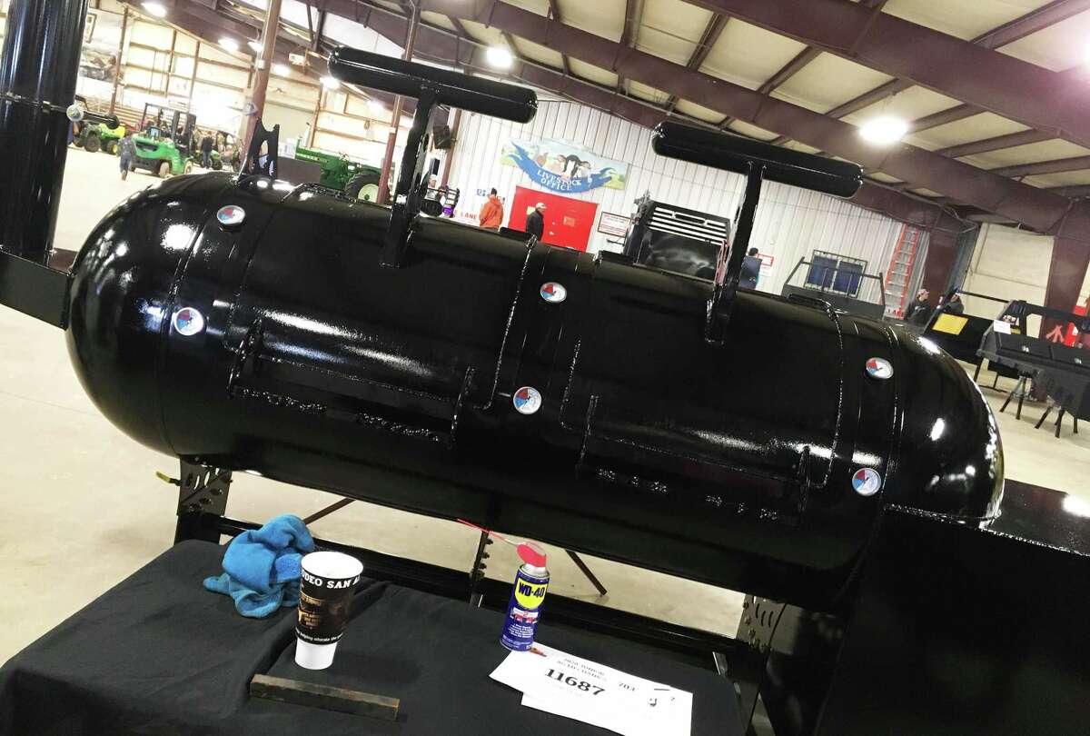 Chuck’s Food Shack: Texas youths create grill, smoker masterworks at ...