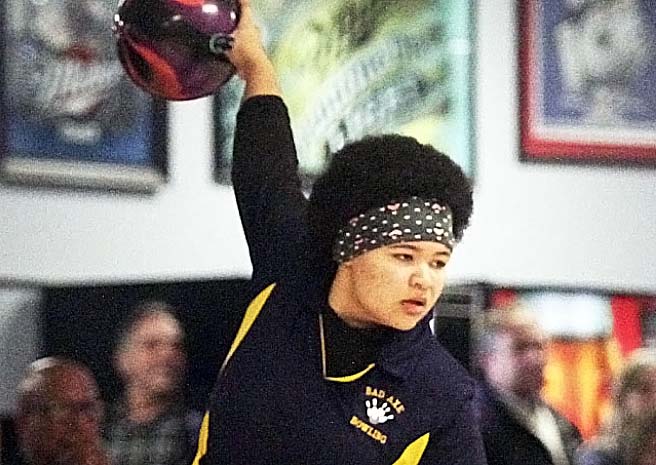 Seven Thumb-area bowlers qualify for states