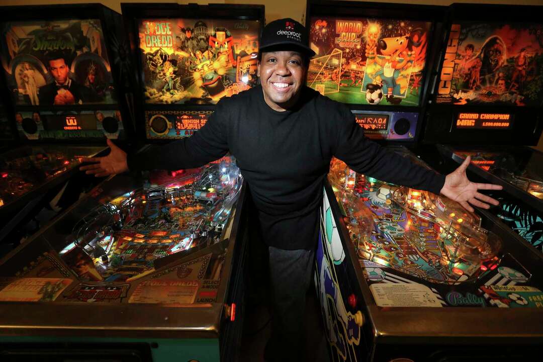World-ranked pinball wizard is reviving the game in San Antonio with a ...