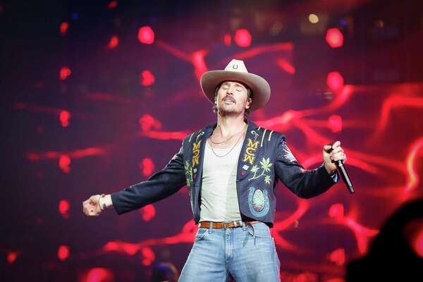 Midland: country with an eye for social media - HoustonChronicle.com