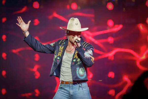 Midland: country with an eye for social media - HoustonChronicle.com